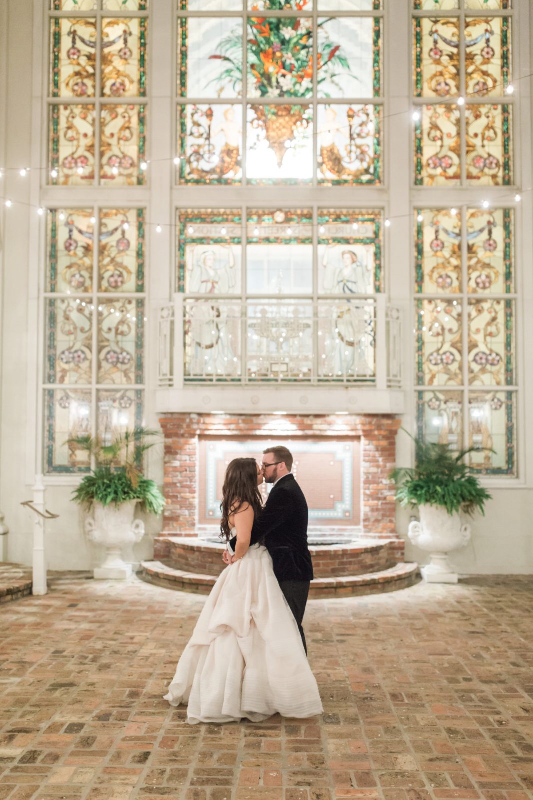 Orchid Garden Orlando Wedding : Zac + Allie | The Hendricks